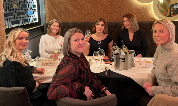 About Us – Elizabeth Rose